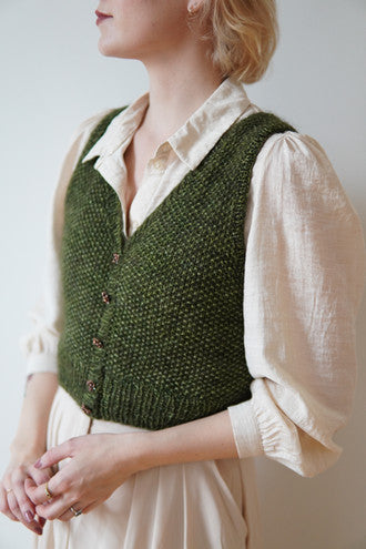 Hobbiton Vest – fabelknitwear